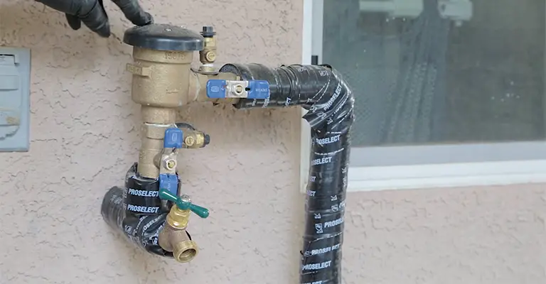 Preventing and Repairing Frozen Pool Pipes in Freezing Temperatures