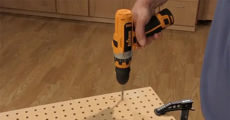 How To Put A Small Drill Bit In A Drill?