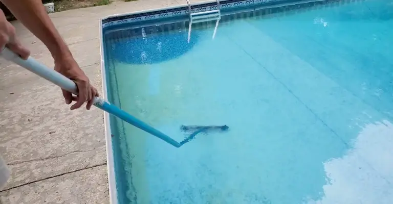 A Guide to Cleaning Pool Steps Underwater