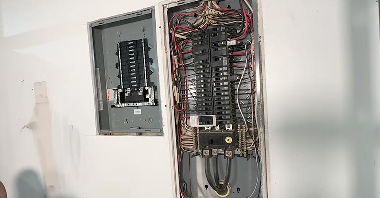How To Feed A Subpanel From A Main Panel?